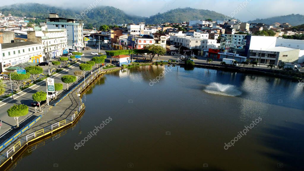 gandu, bahia, brasil - 19 de mayo de 2023: vista aérea del lago ...