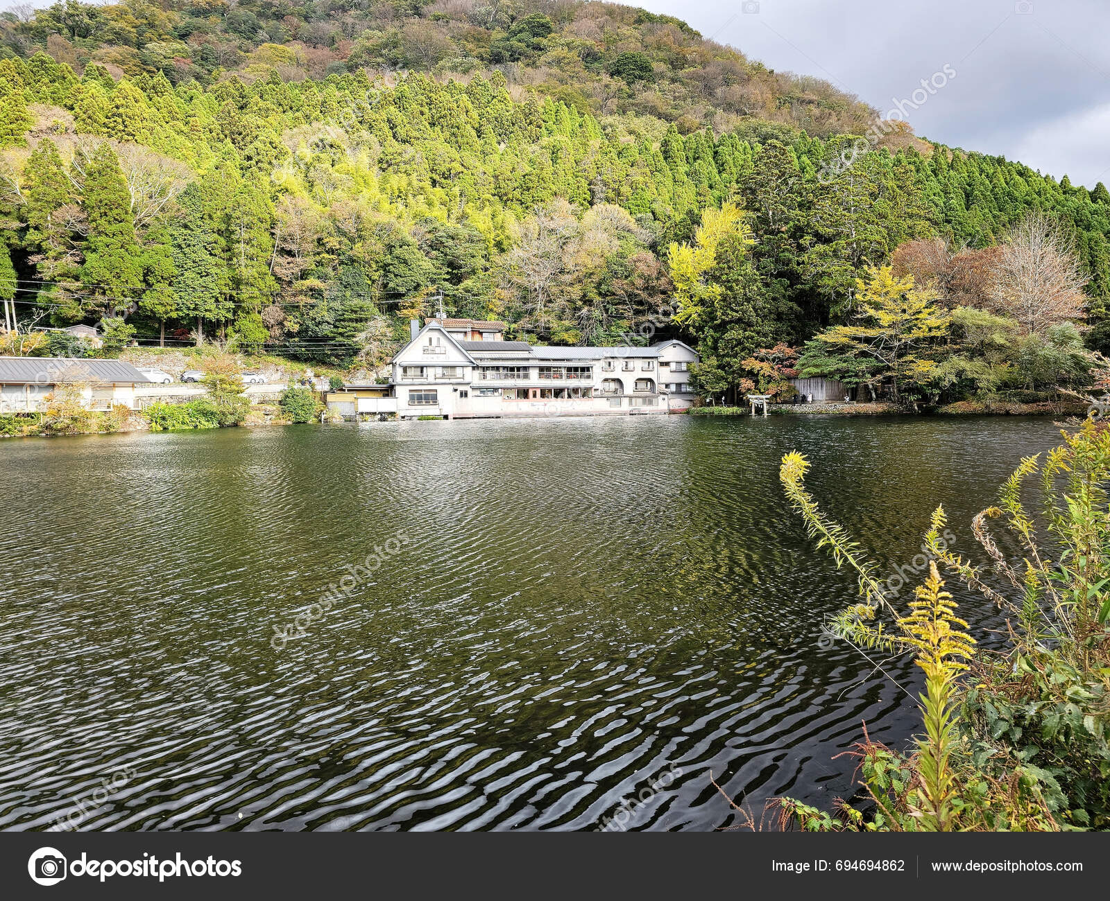 Yufuin Japan November 2023 Kinrin Lake Autumn Famous Landmark Yufuin ...