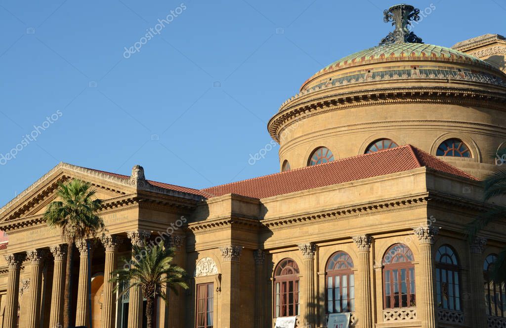 El Teatro Massimo Vittorio Emanuele, más conocido como Teatro Massimo ... El Teatro Massimo Vittorio Emanuele, más conocido como Teatro Massimo ...
