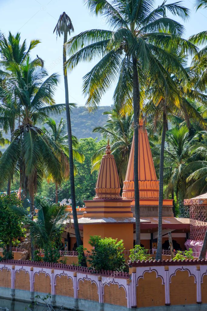 Pune, India - 23 de abril de 2023: Scenic ancient Hindu Temple at ...