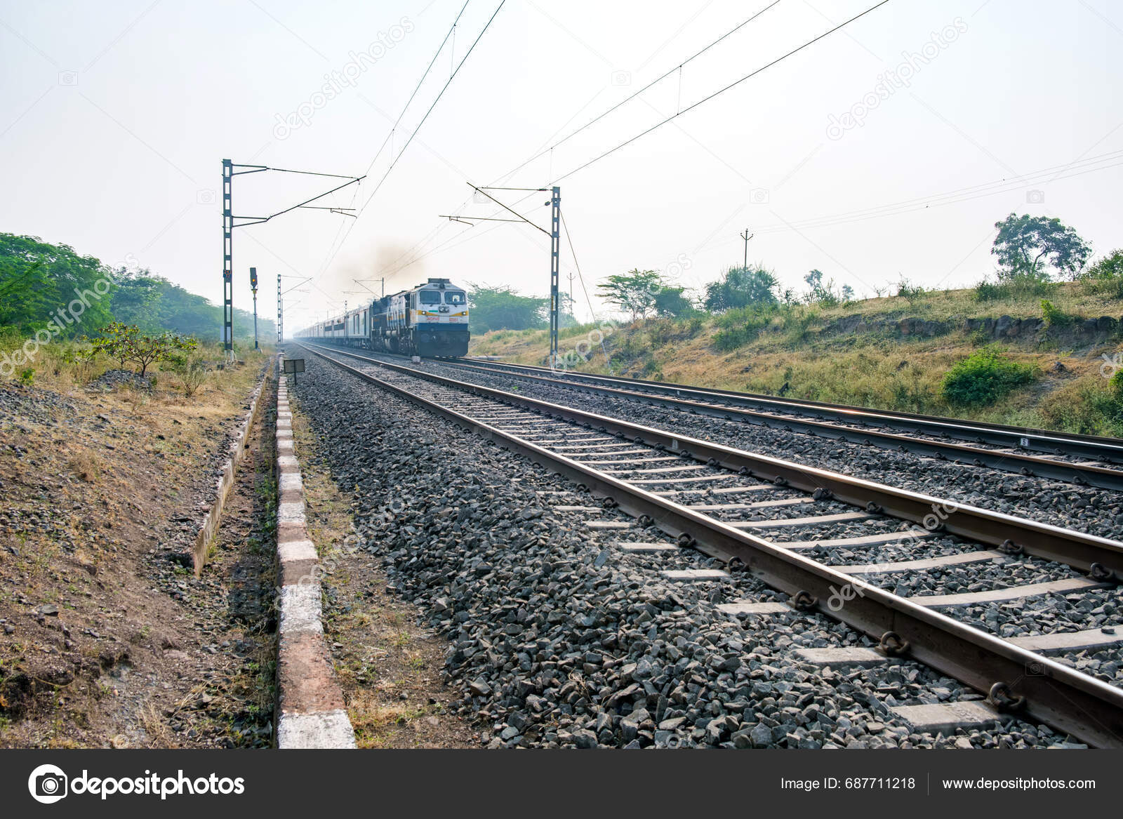 Pune India November 2023 Wdp4B Diesel Locomotive Hauls Passenger Train ...