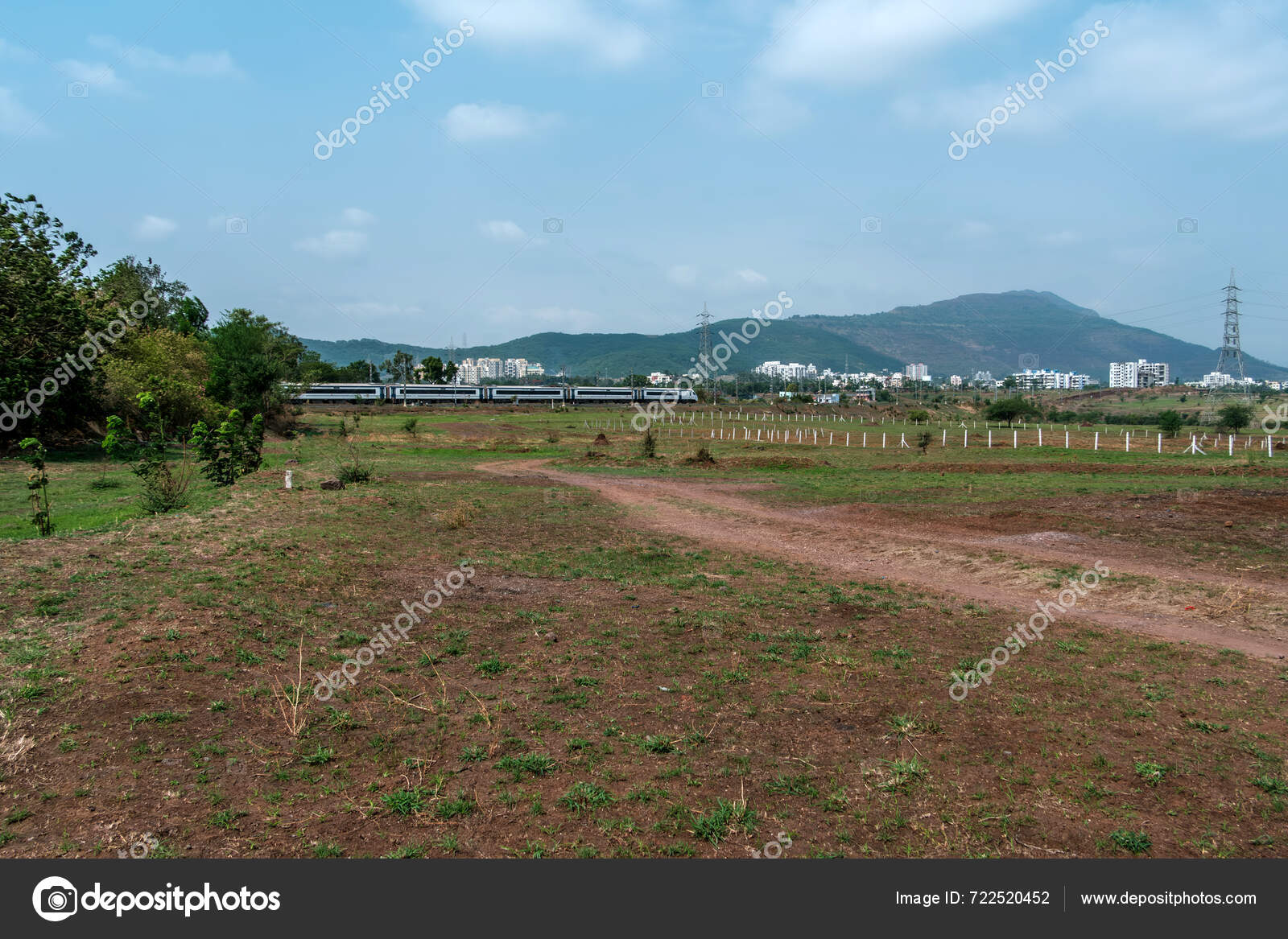 Pune India May 2024 Solapur Mumbai Vande Bharat Express Train — Stock ...