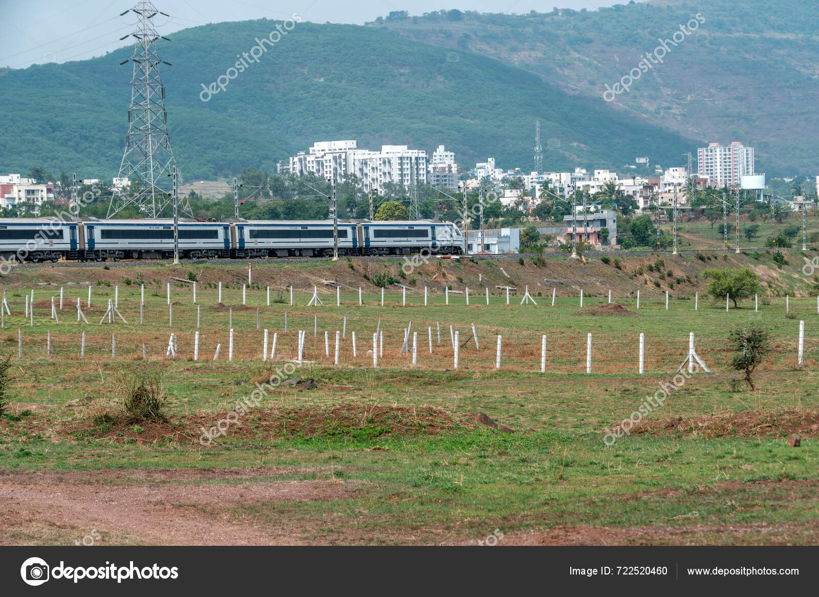Pune Indie Května 2024 Vlak Solapur Mumbai Vande Bharat Express — Stock ...