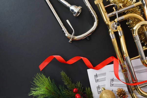 Christmas music instruments Stock Photos, Royalty Free Christmas music ...