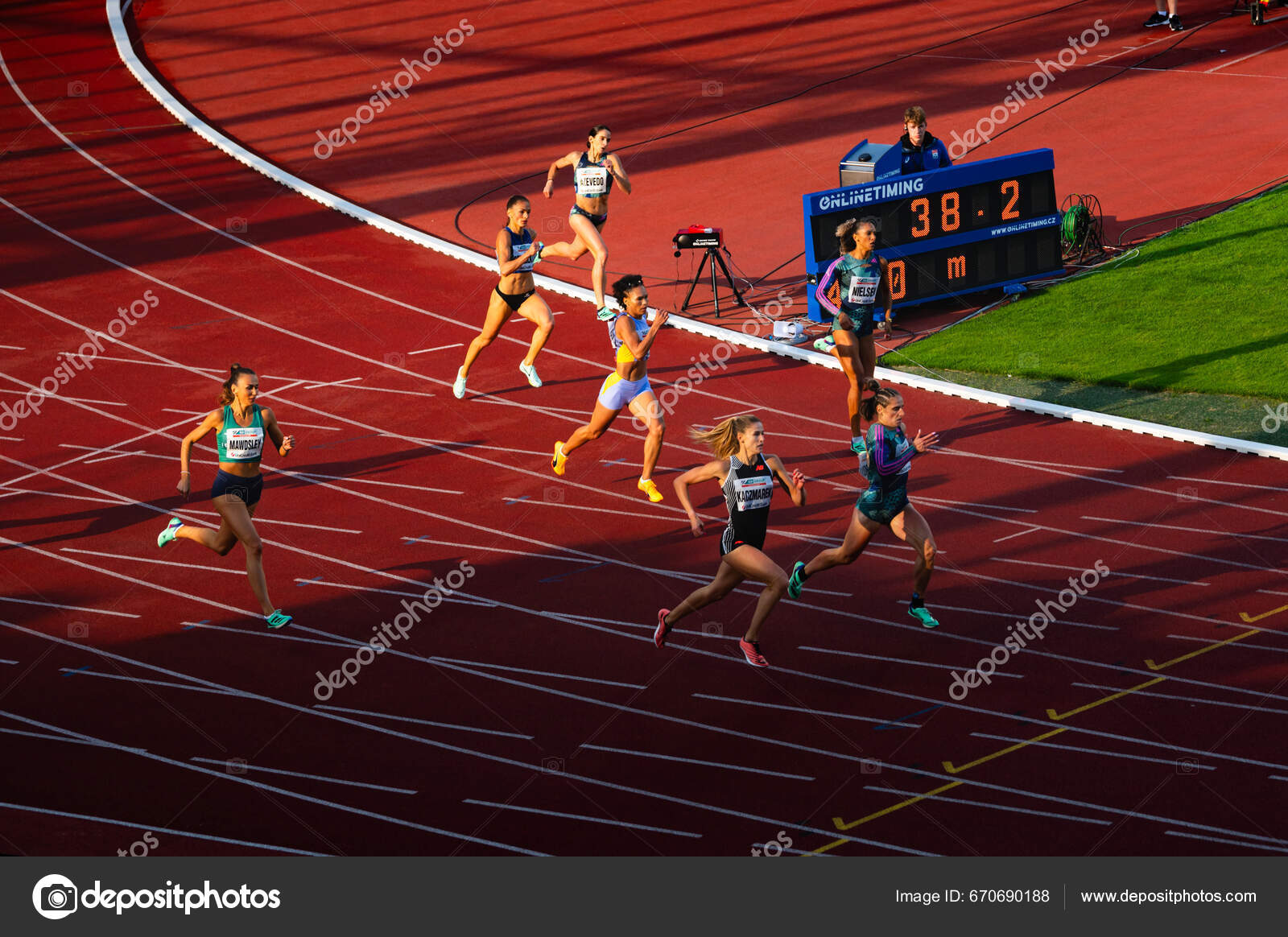 Ostrava Czechia June 2023 400M Female Race Bend Showcasing Interplay — Stock Editorial Photo ...
