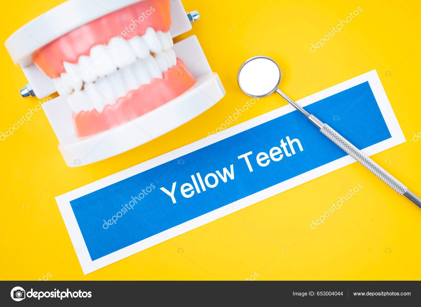 Dentures Model Yellow Teeth Dental Disease Mirror Yellow Background ...