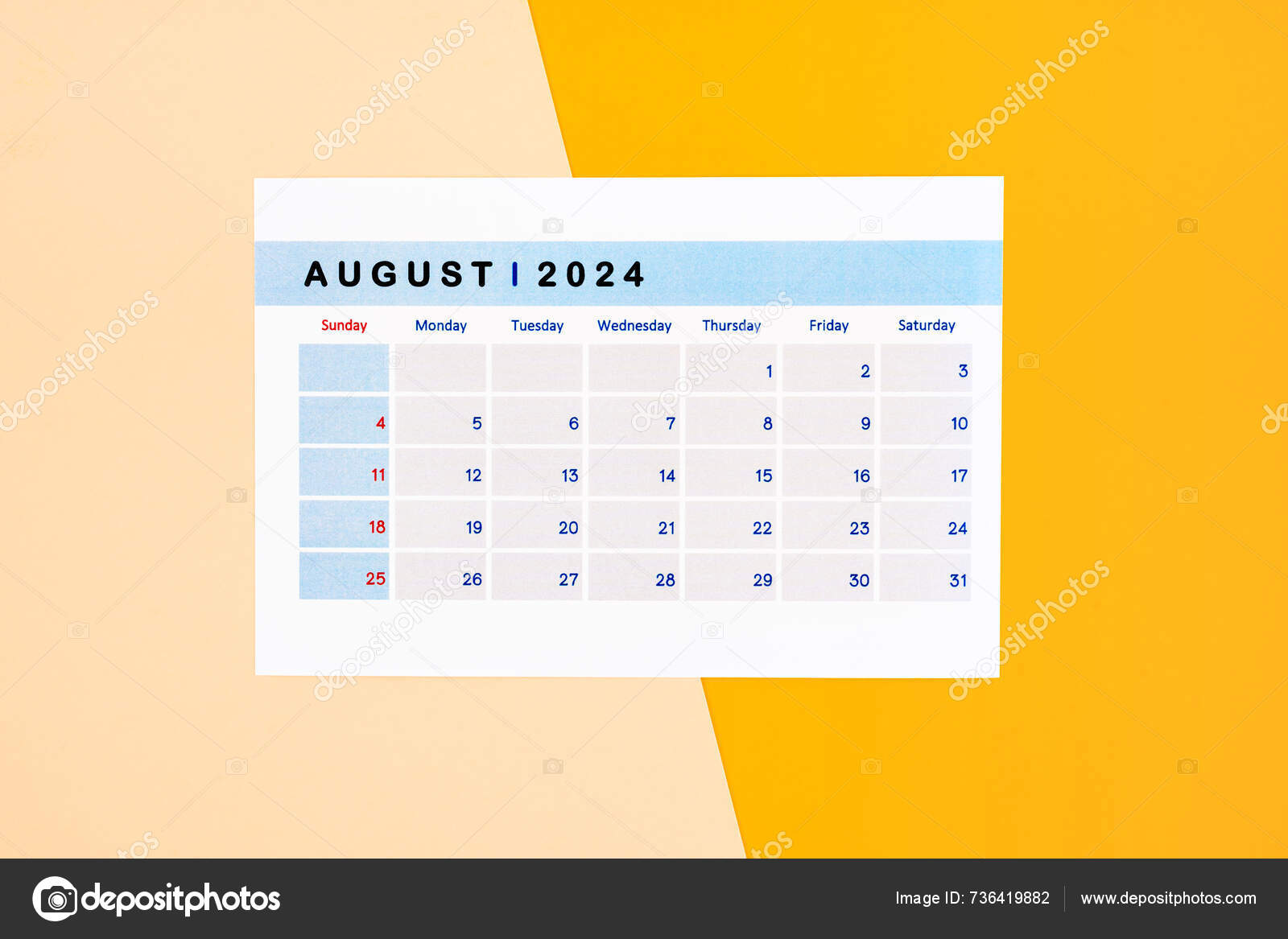August Calendar 2024 Page Yellow Color Background — Stock Photo ...