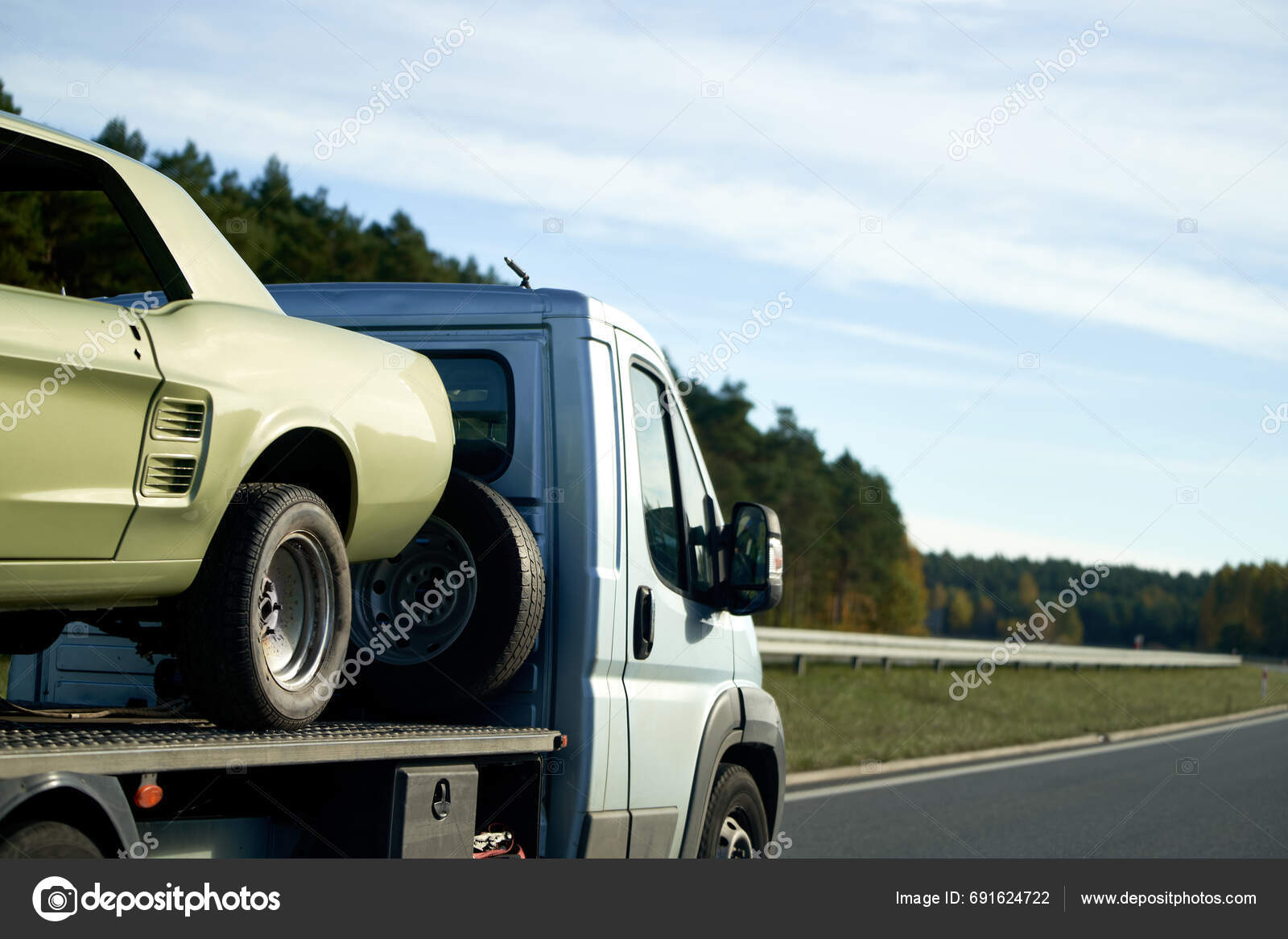 Retro Car Need Repair Highway Collision Tow Truck Service Providing ...