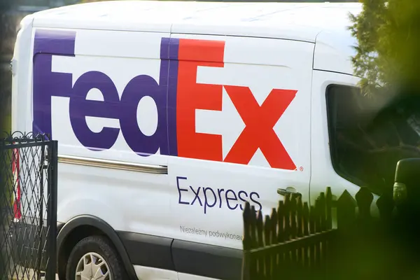 Fedex Stock Photos, Royalty Free Fedex Images | Depositphotos