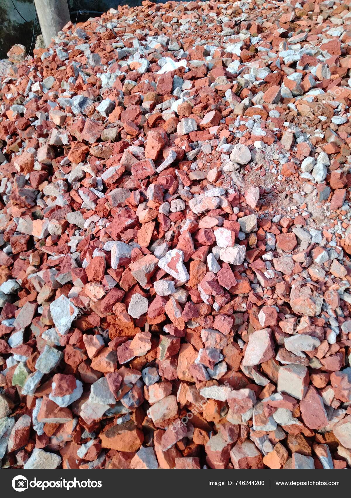 Bricks Chips Types Bricks Chips Cft Brick Chips How Many — Stock Photo © afzal4210 #746244200