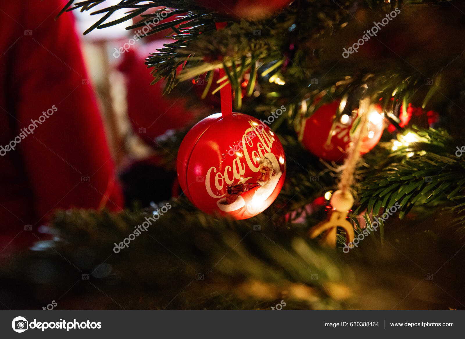 Coca Cola 2022 Santa