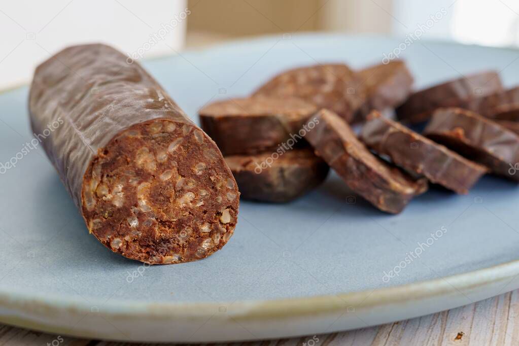 Morcilla de Burgos es una salchicha hecha de arroz, sangre de cerdo ...