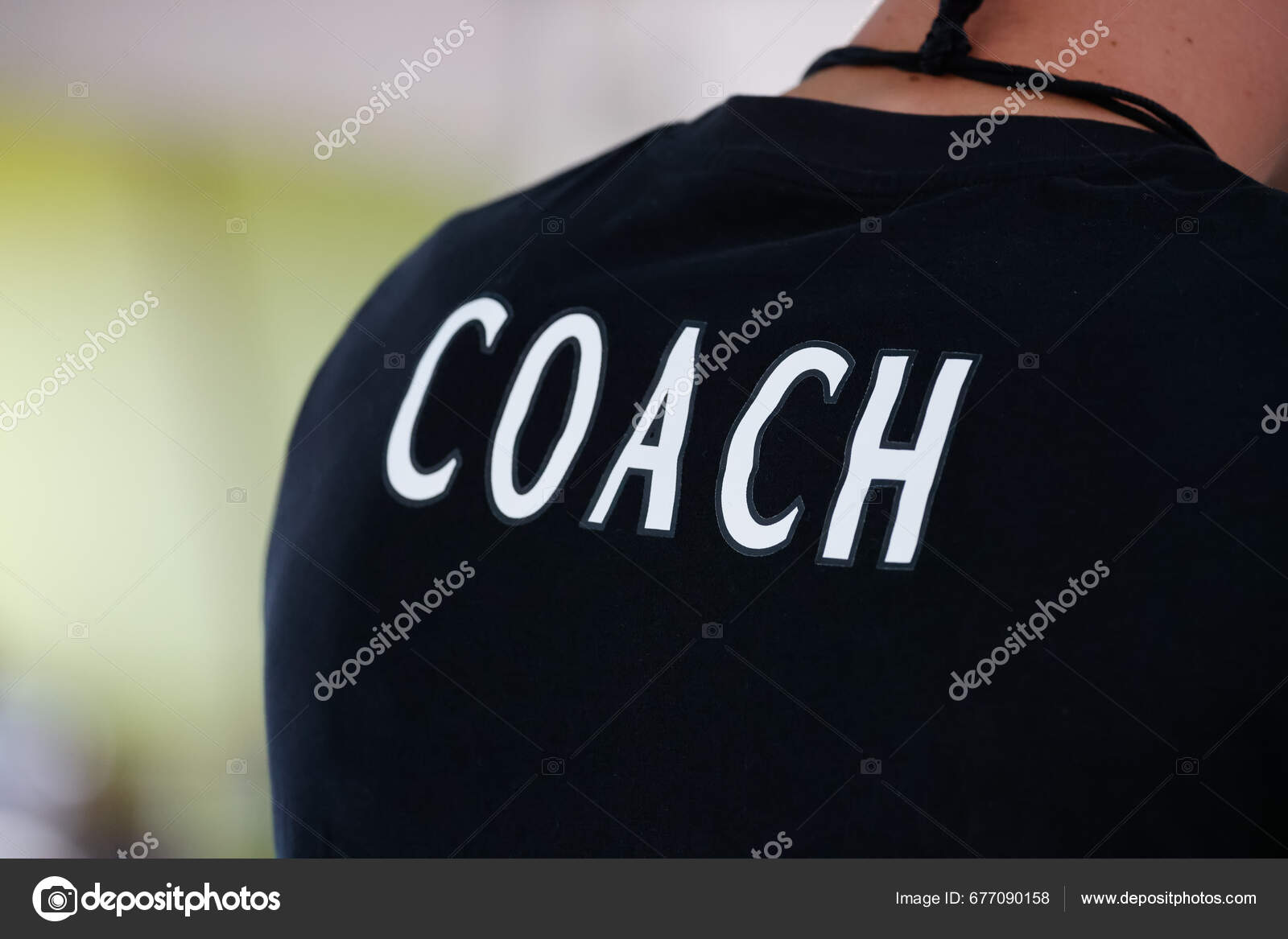 Logo Coach Camiseta Negra — Foto de stock © Pixavril #677090158