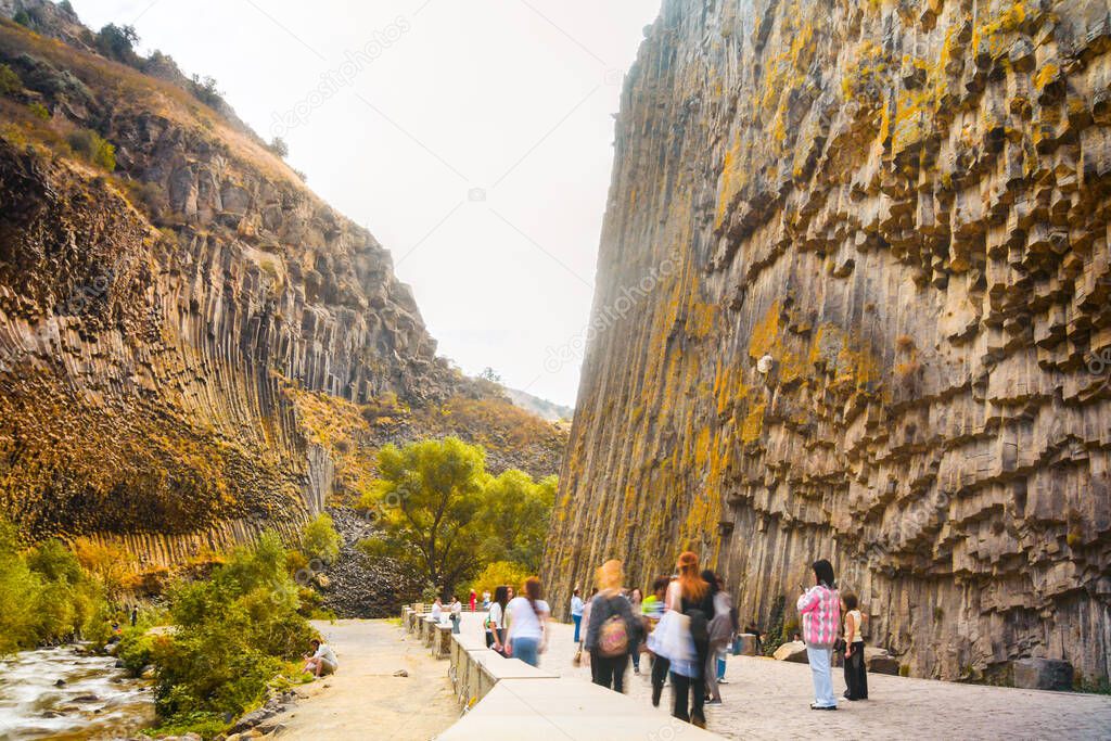 Motion people visit sightseeing popular travel destination in armenia - Columnas de basalto en ...