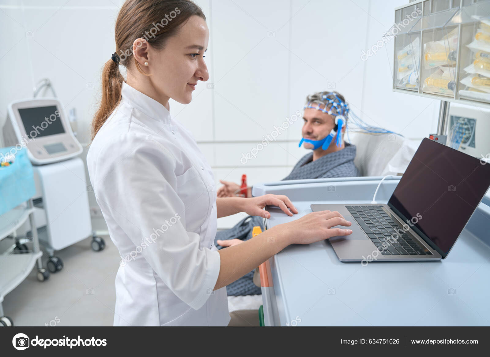 Woman Diagnostician Workplace Conducts Eeg Electroencephalography ...