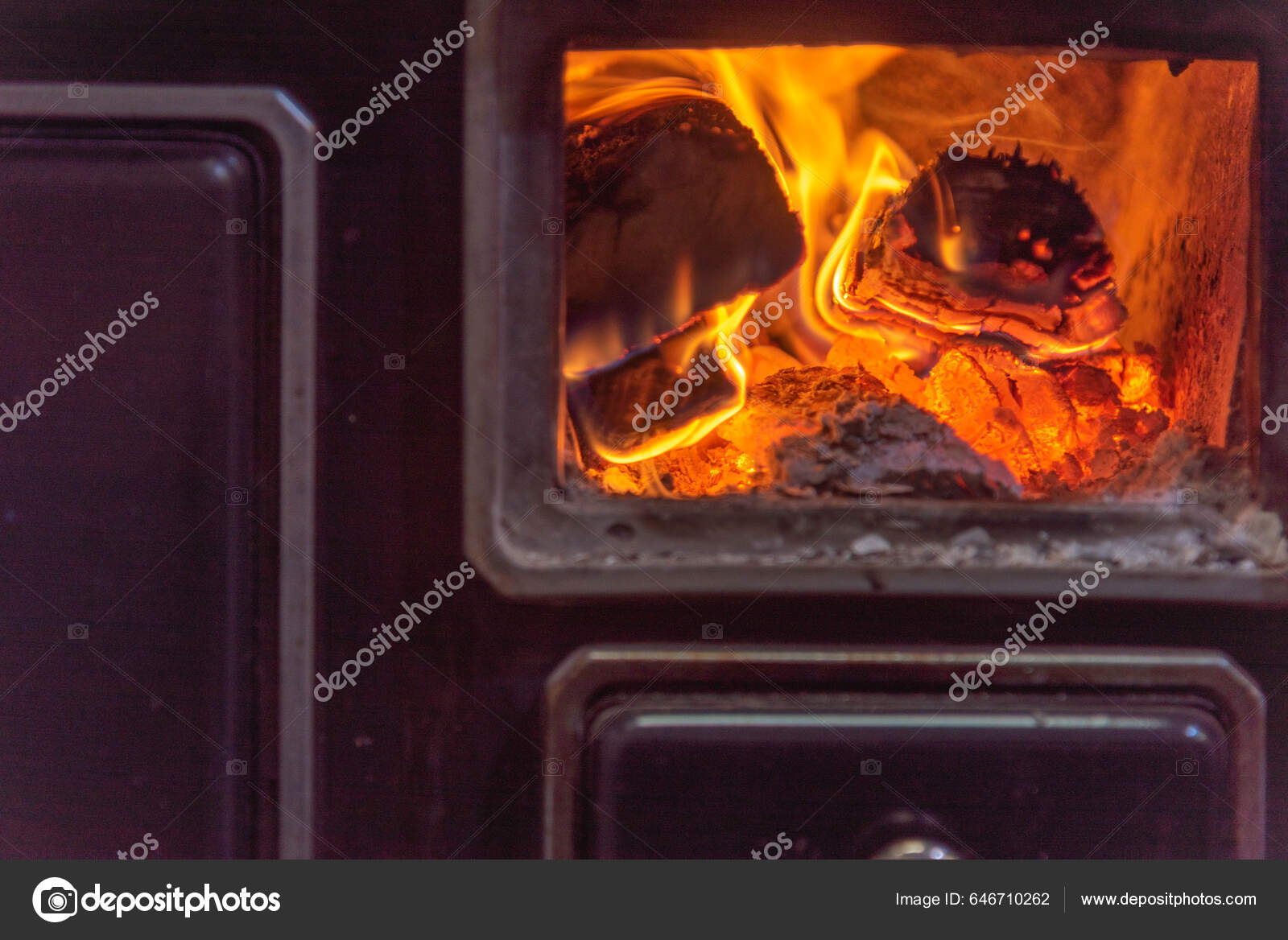 Wood Stove Operation Kitchen Appliance Wood Stove Fire Handmade Stove ...