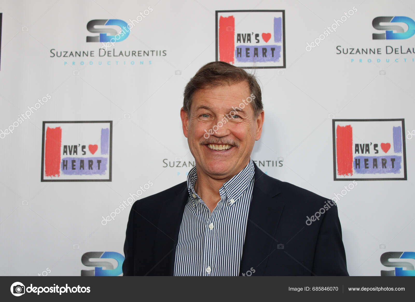 North Hollywood November 2023 Red Carpet Arrivals Suzanne Laurentiis ...
