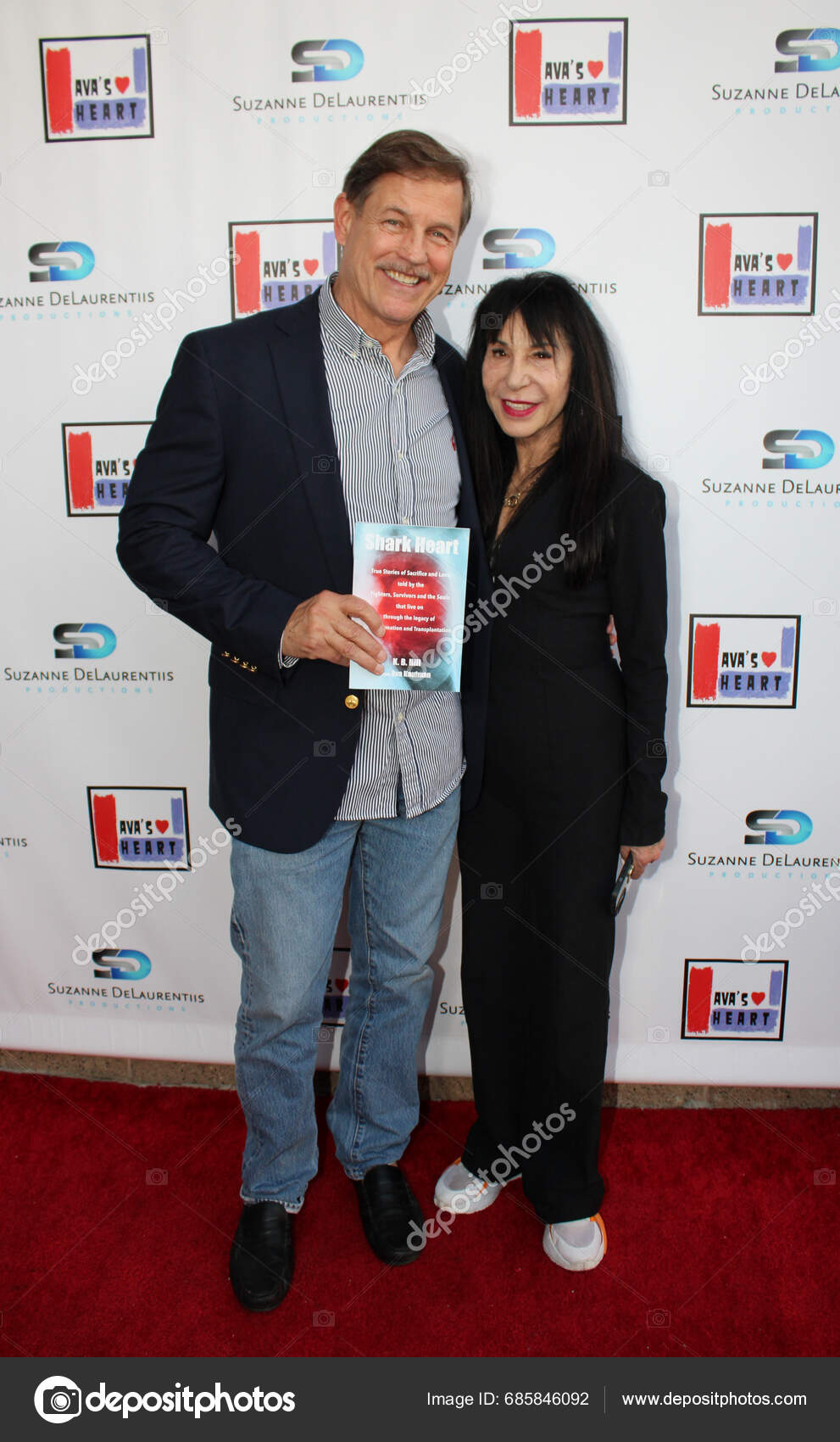 North Hollywood November 2023 Red Carpet Arrivals Suzanne Laurentiis ...