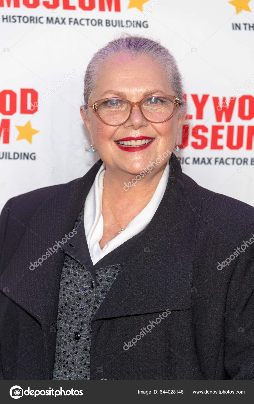 Yadhira Carrillo An Actress And Former Beauty Queen