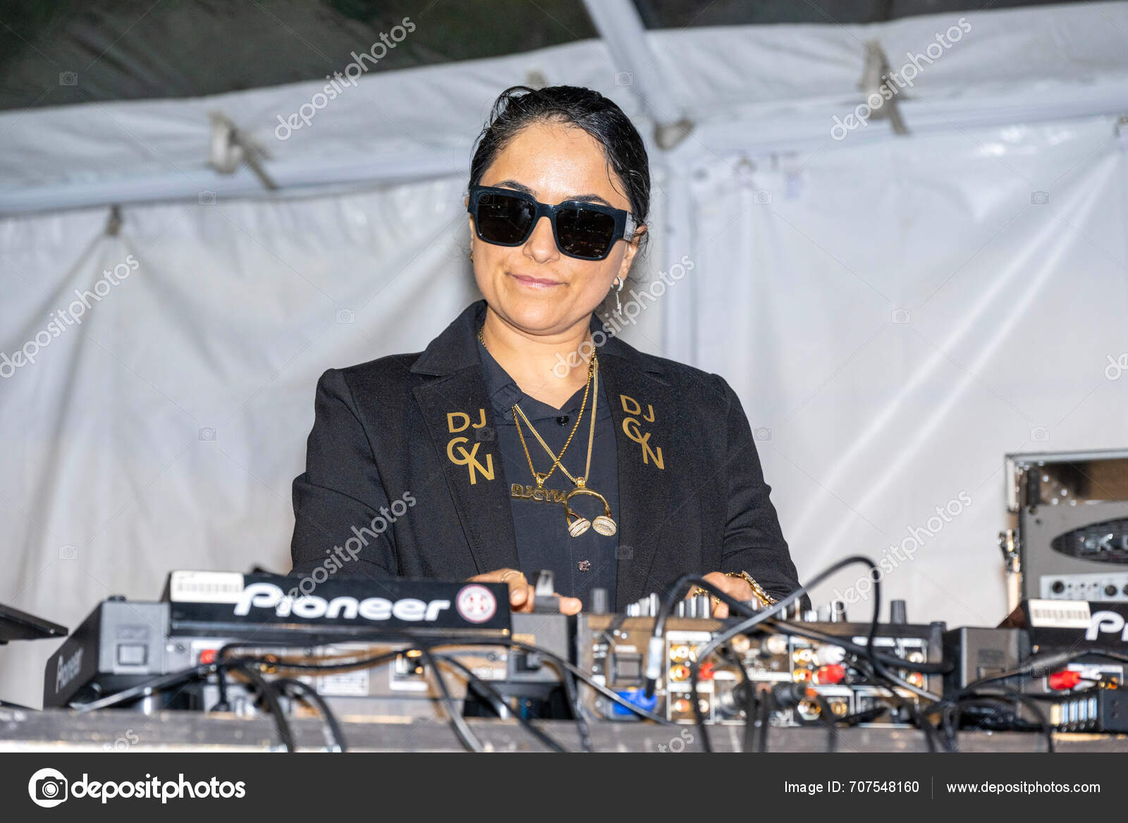 Cyn Stage Children Uniting Nations 24Th Annual Academy Awards ...