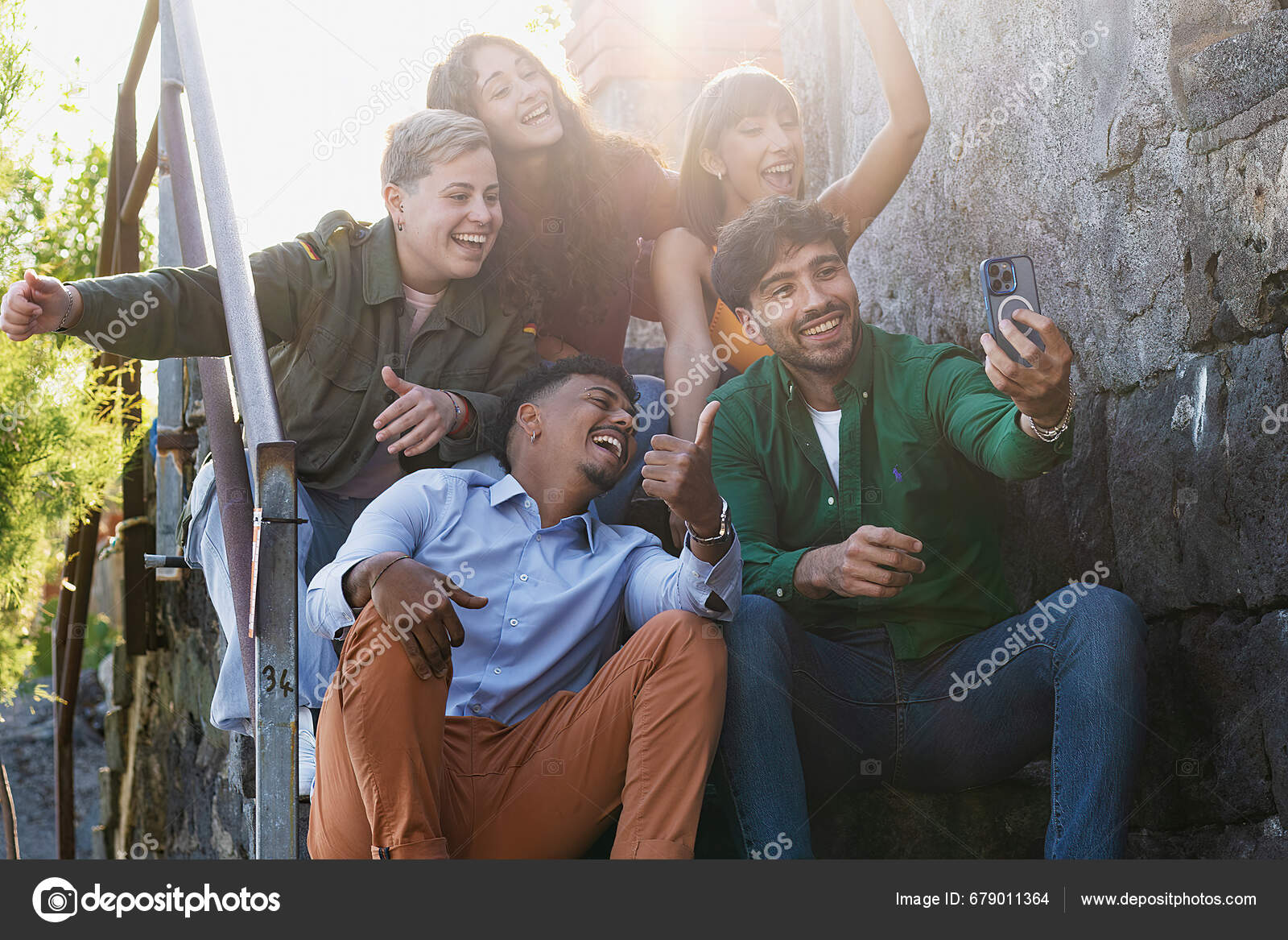 Group Five People Including Non Binary Person African Descendant ...