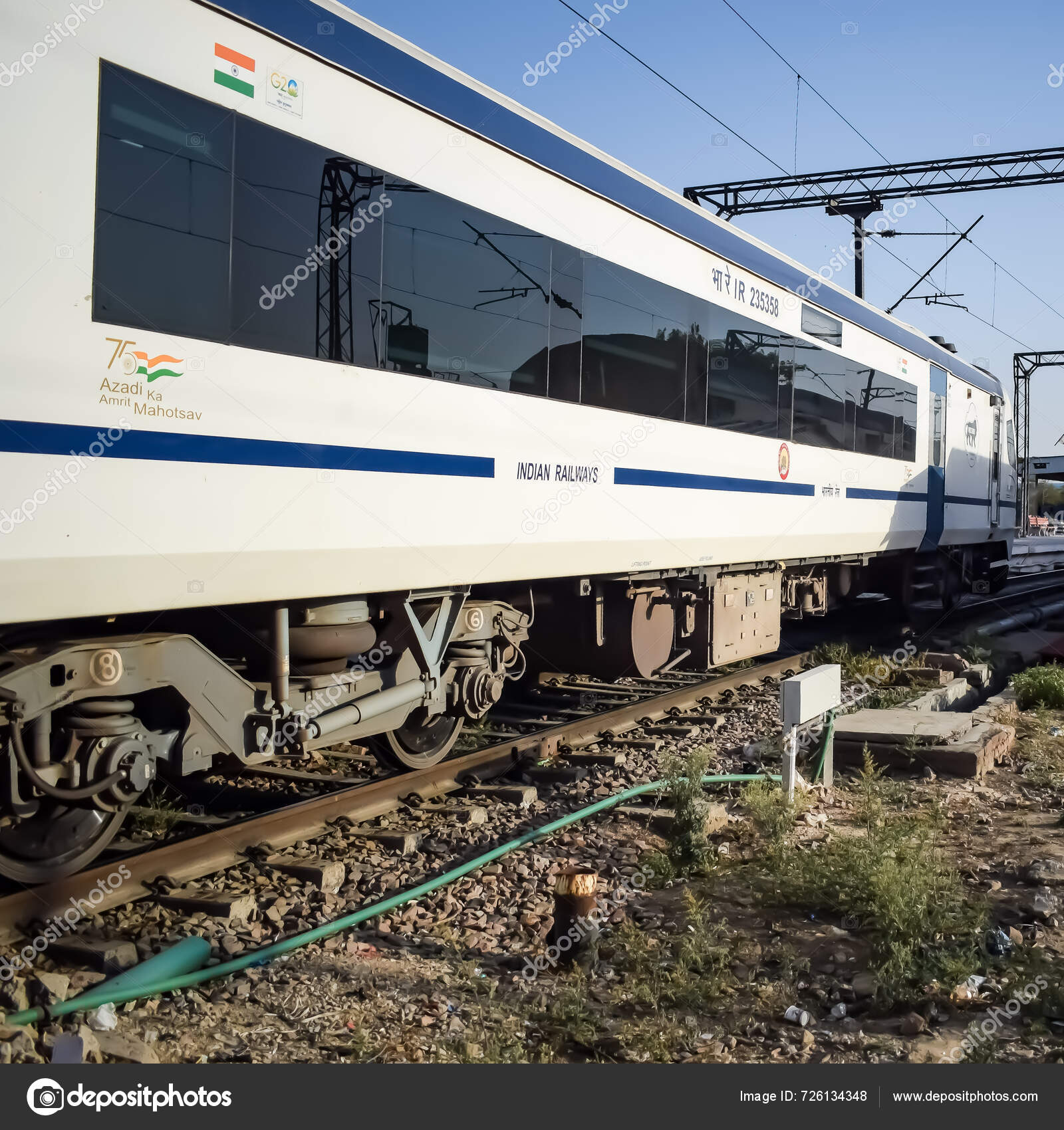 Delhi India Junio 2024 Vande Bharat Express Tren Que Desde — Foto ...