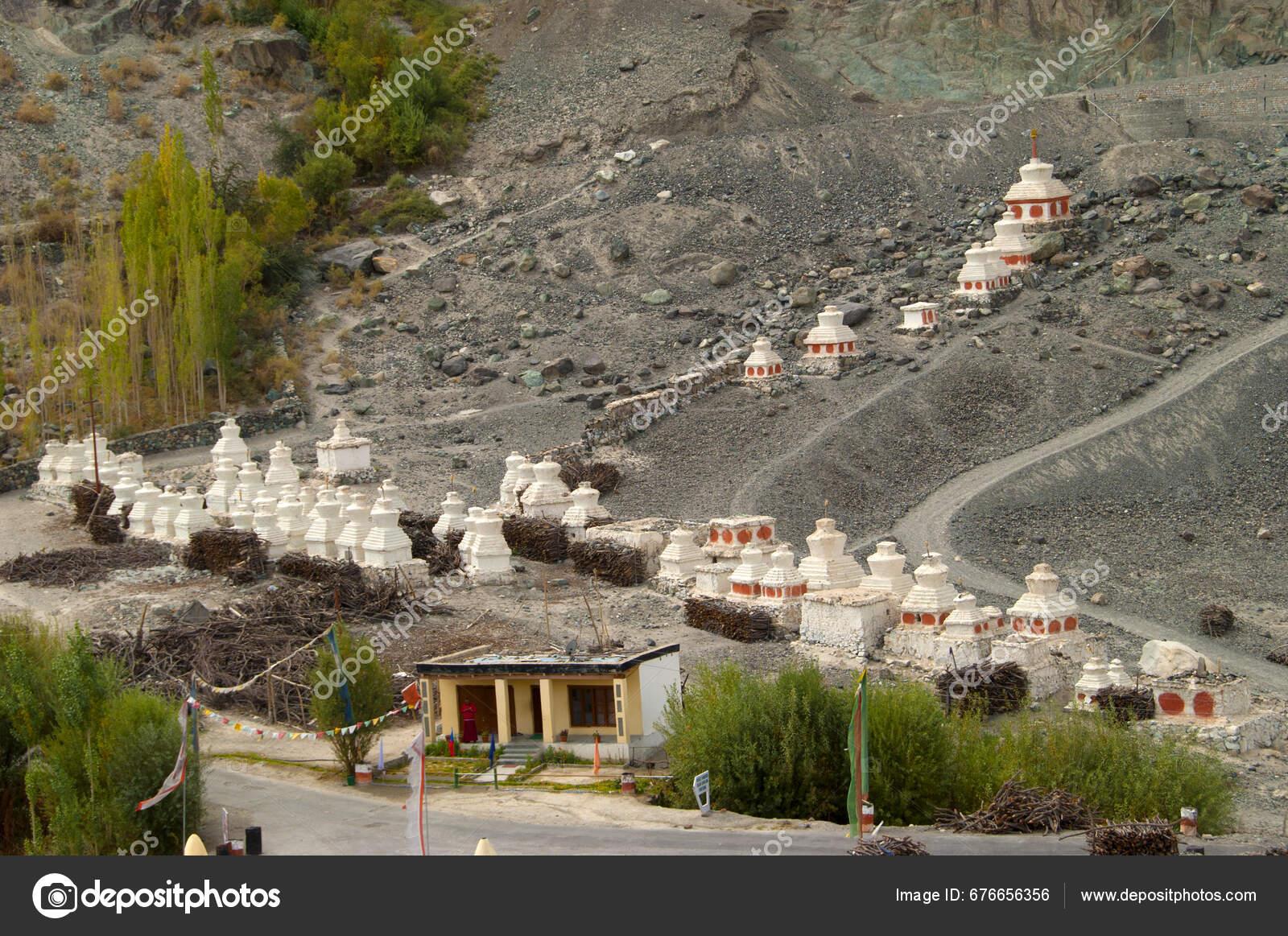 Buddhist Stupa Buddhist Monastery Mountains Ladakh India – Stock ...