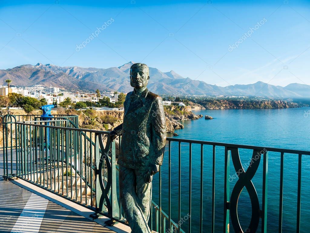 Estatua del rey Alfonso el antiguo rey de España que abrió el punto de ...