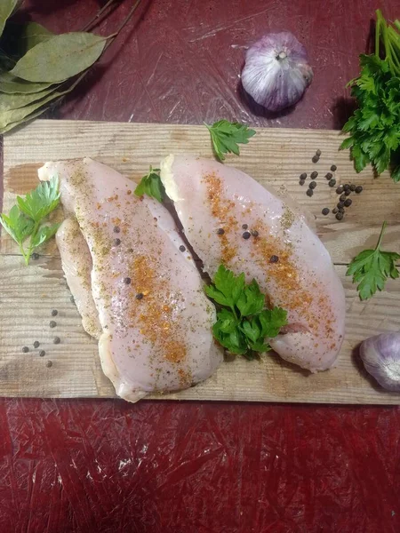 Peito de frango cru fresco Stock Photos, Royalty Free Peito de frango ...