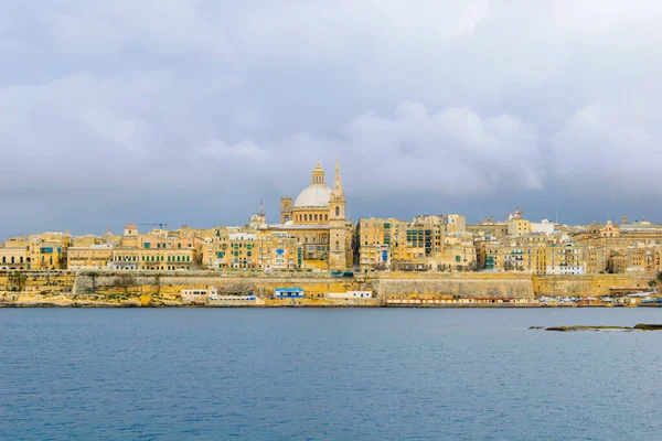 Fotos de Fundo malta, Imagens de Fundo malta sem royalties | Depositphotos
