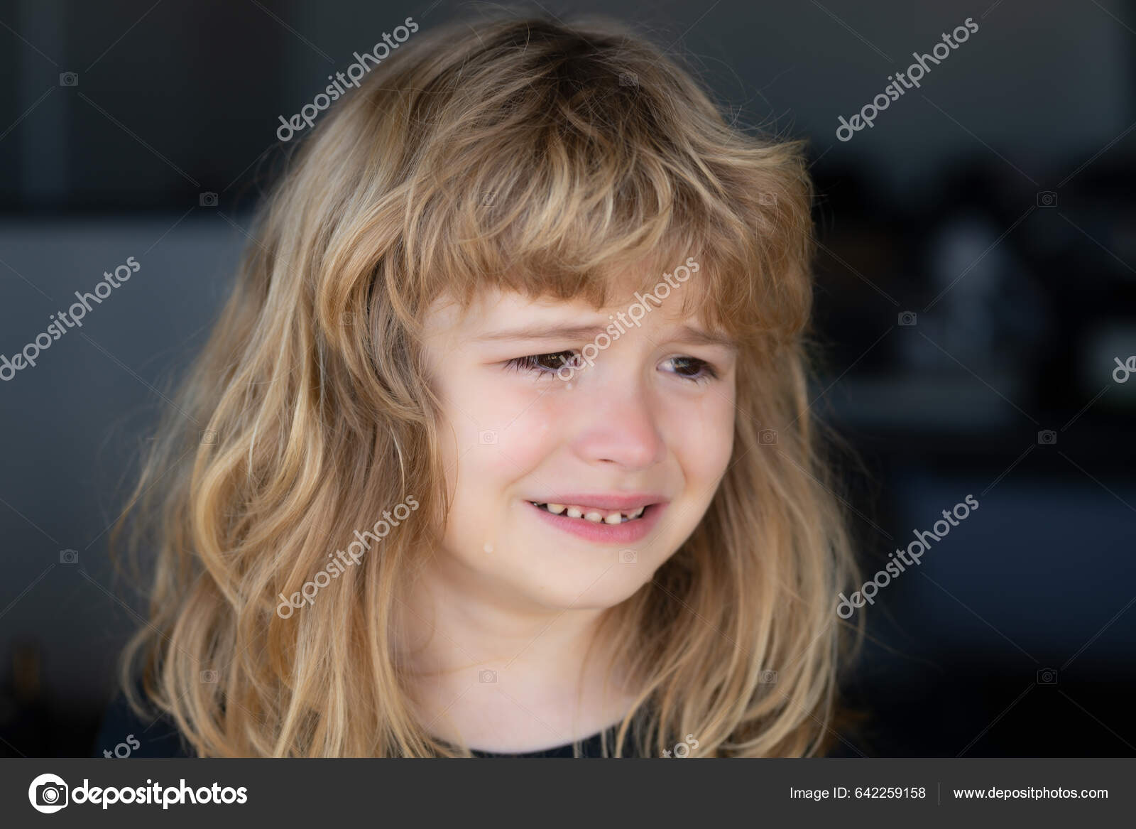 Portrait Crying Kid Upset Sad Child Cry Kid Emotions Small — Foto de ...