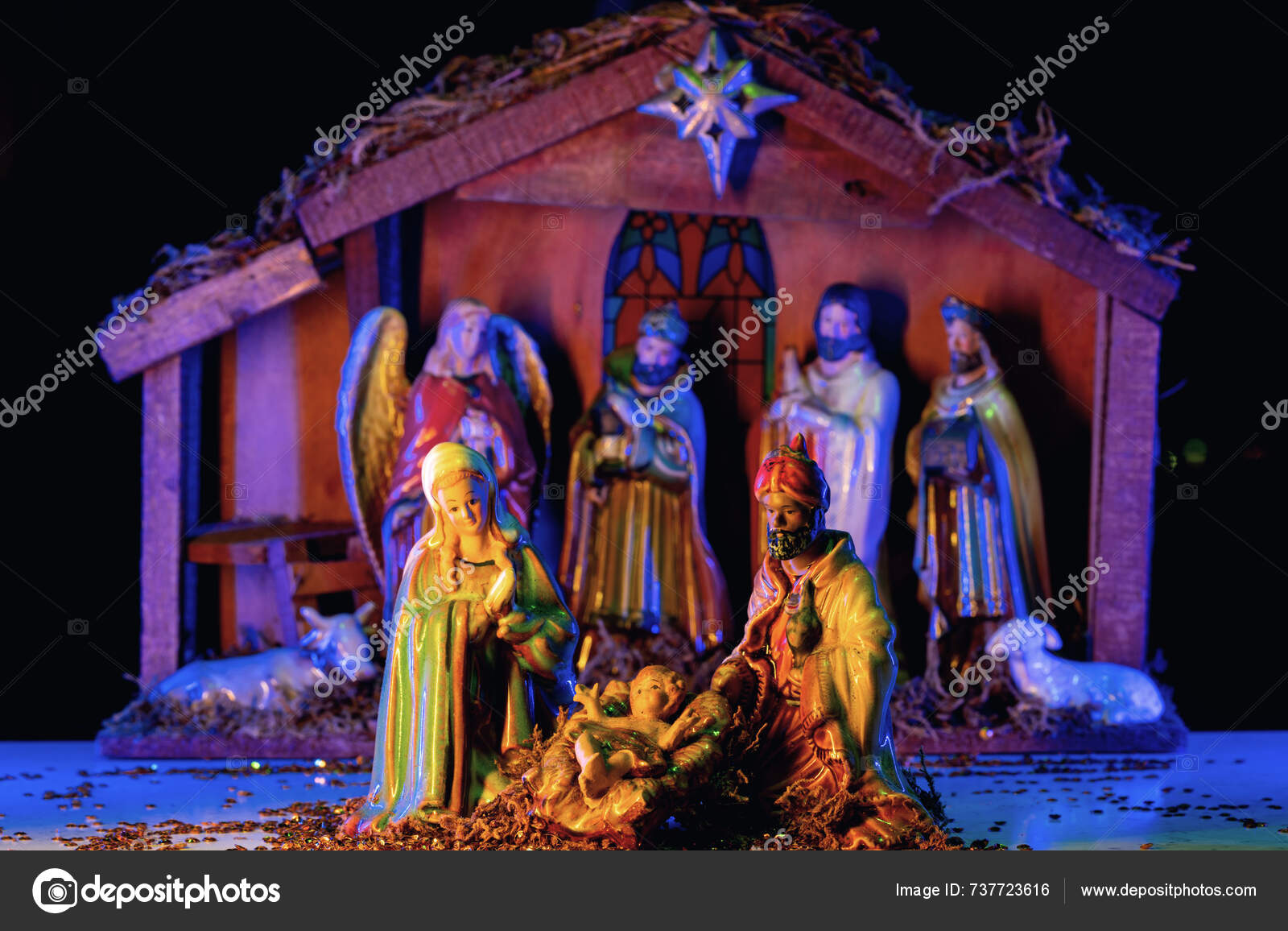 Nativity Scene Figures Christmas Scene Born Child Baby Jesus Christ ...