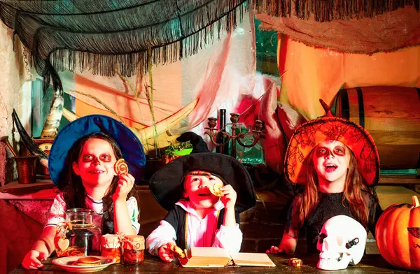 Little zombie girl Stock Photos, Royalty Free Little zombie girl Images ...