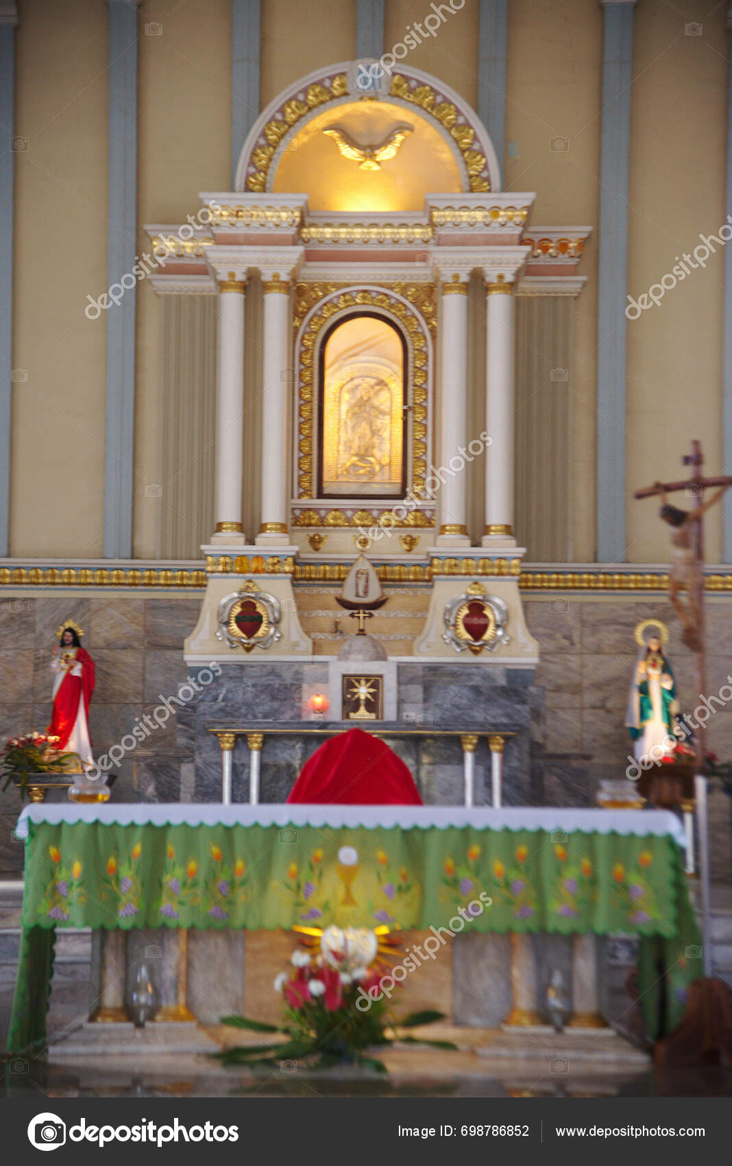 Statue Virgin Mary Altar Ruins Oslob Museo Oslob Parish Church — Stock ...
