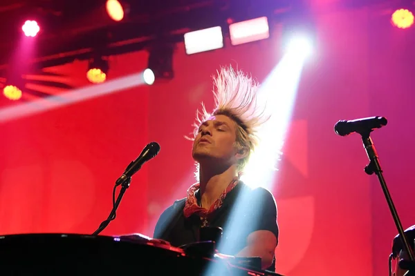 Taylor hanson Stock Photos, Royalty Free Taylor hanson Images ...