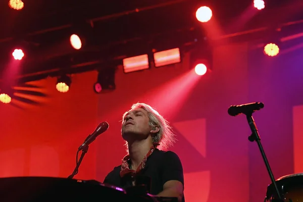 Taylor hanson Stock Photos, Royalty Free Taylor hanson Images ...