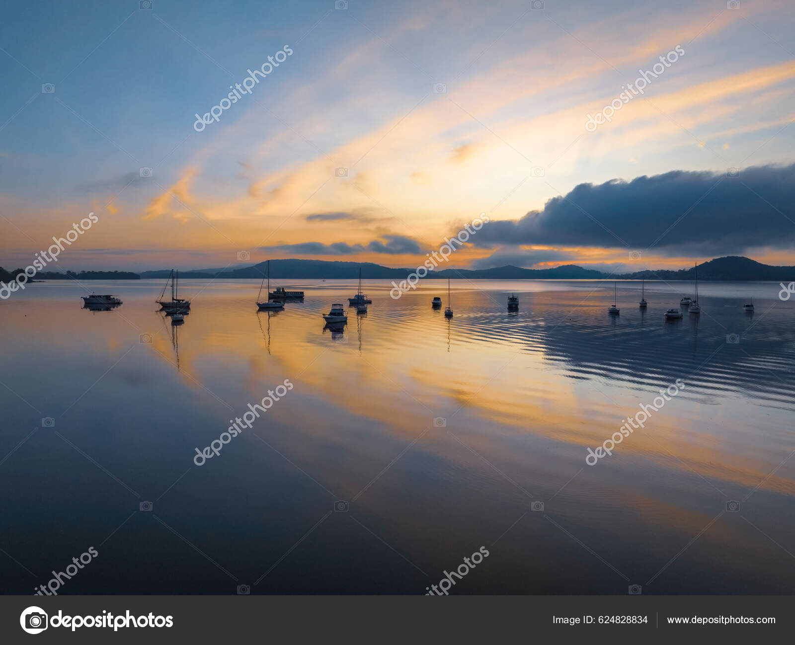 Soft Dreamy Sunrise Brisbane Water Clouds Fog Boats Koolewong Tascott ...
