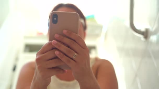 179 Girl toilet diarrhea Videos, Royalty-free Stock Girl toilet ...