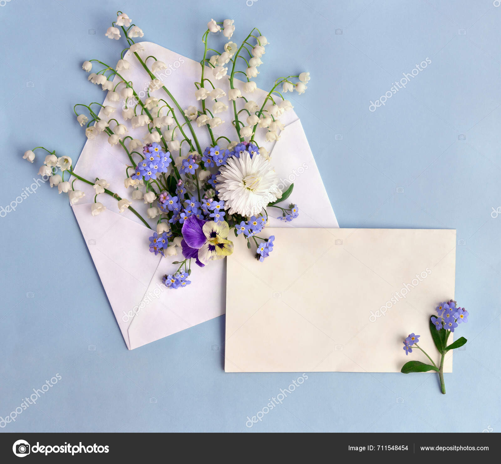 White Flowers Lily Valley Convallaria May Bells May Lily Viola — Stock ...