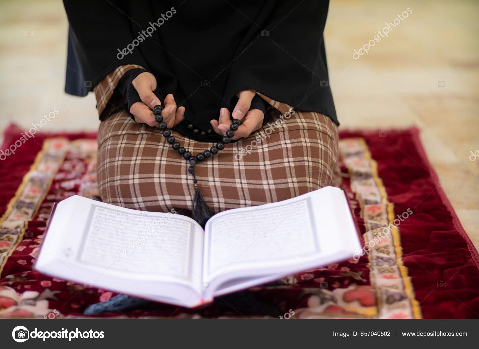 Muslim Women Hijab Praying Show Respect Thanks Allah According Muslim ...