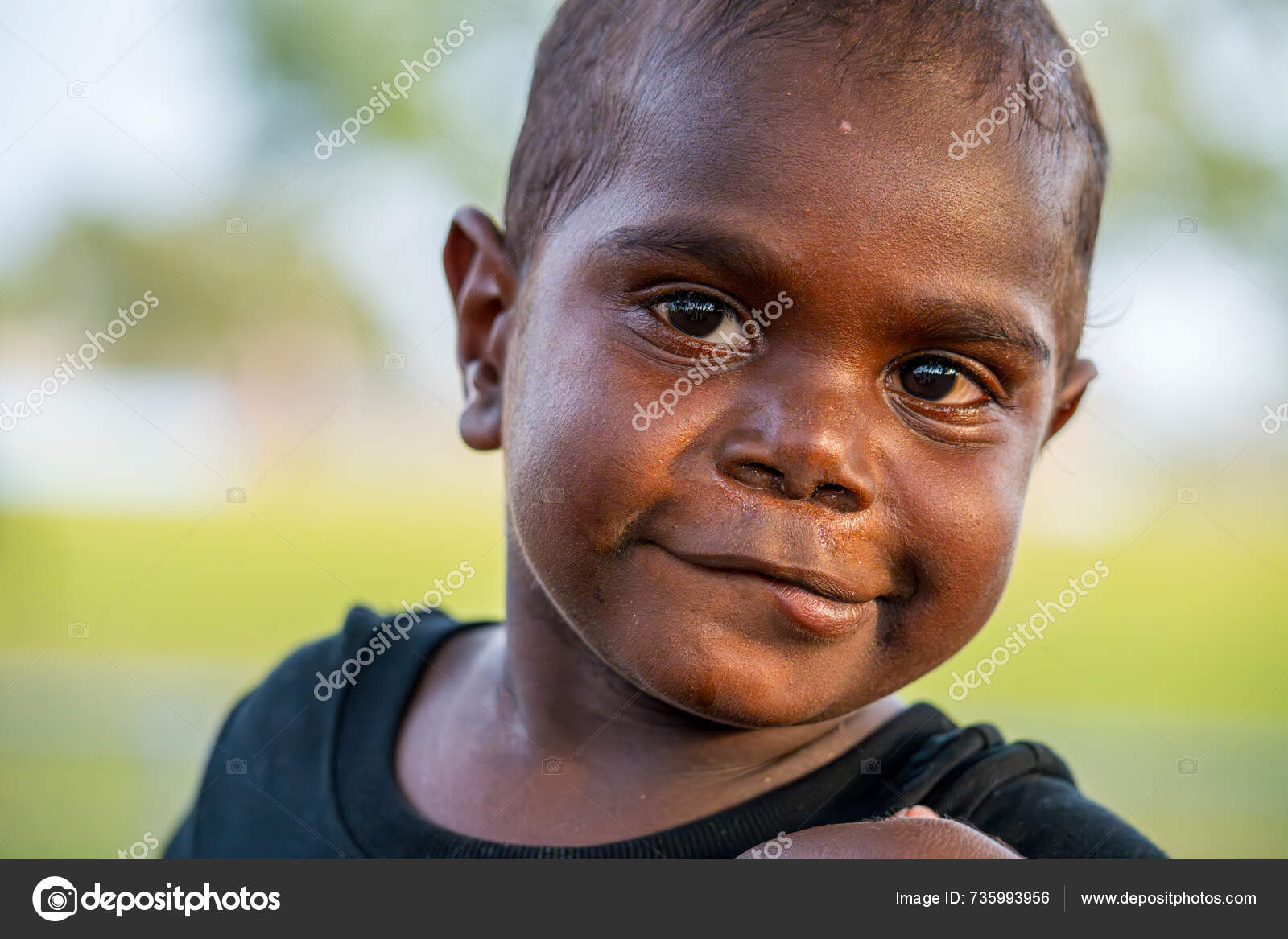 Darwin Australia Julio 2024 Retrato Niño Aborigen Australiano Royal ...