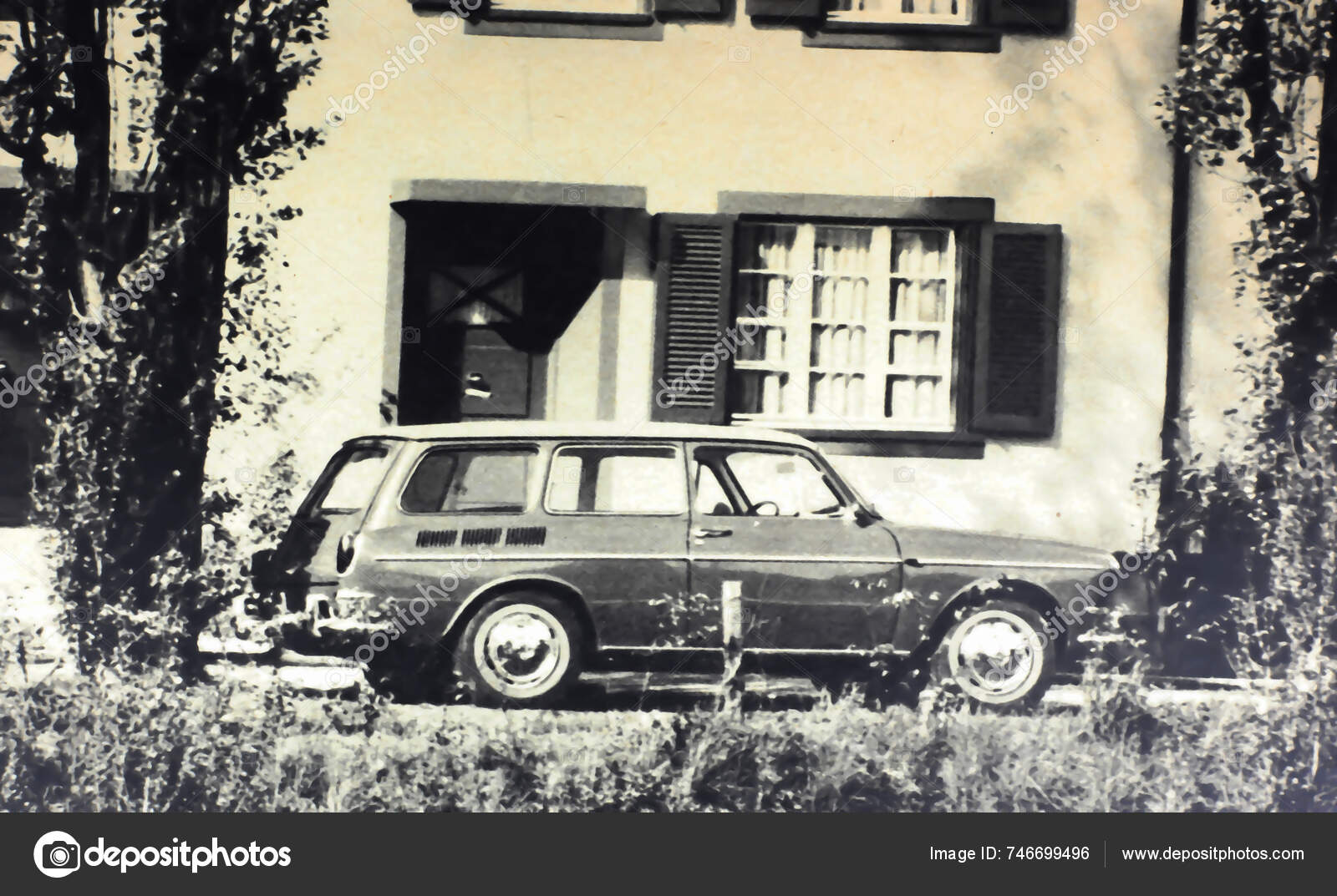 Viersen Germany May 2024 Volkswagen 1500 Variant Magazine Advertising ...