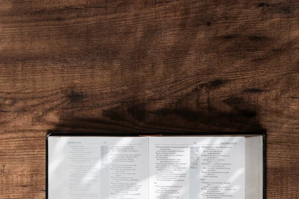 Bible vertical Stock Photos, Royalty Free Bible vertical Images ...