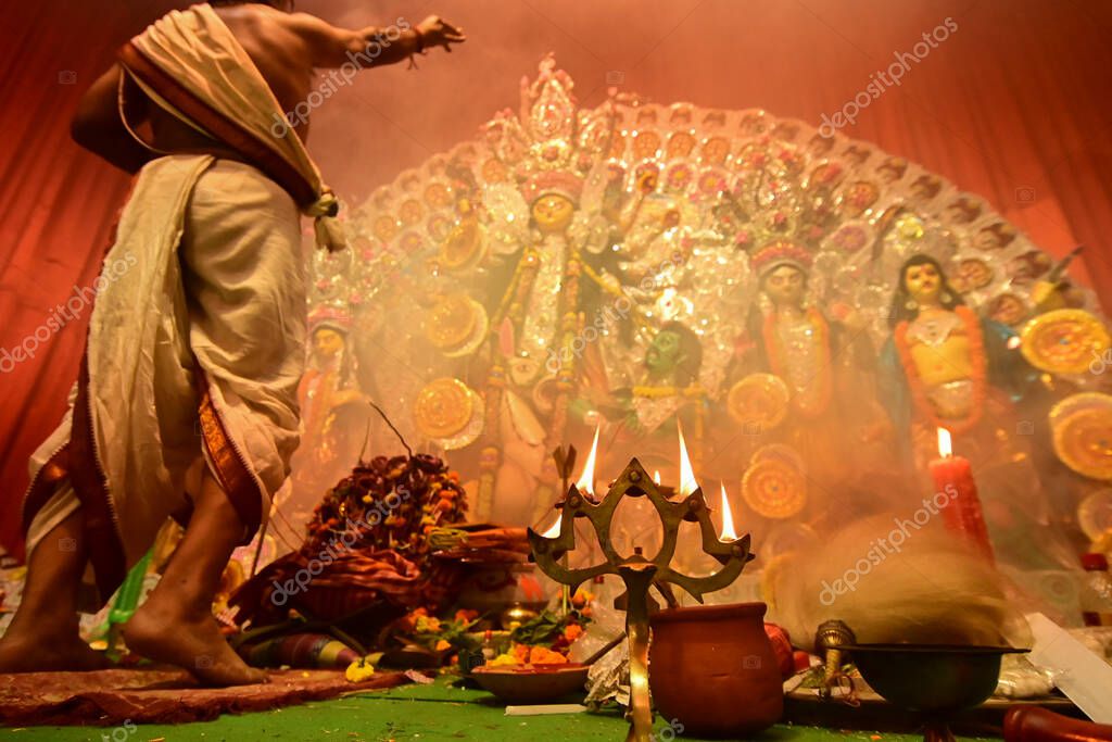 Howrah, Bengala Occidental, India - 13 de octubre de 2021: La diosa ...