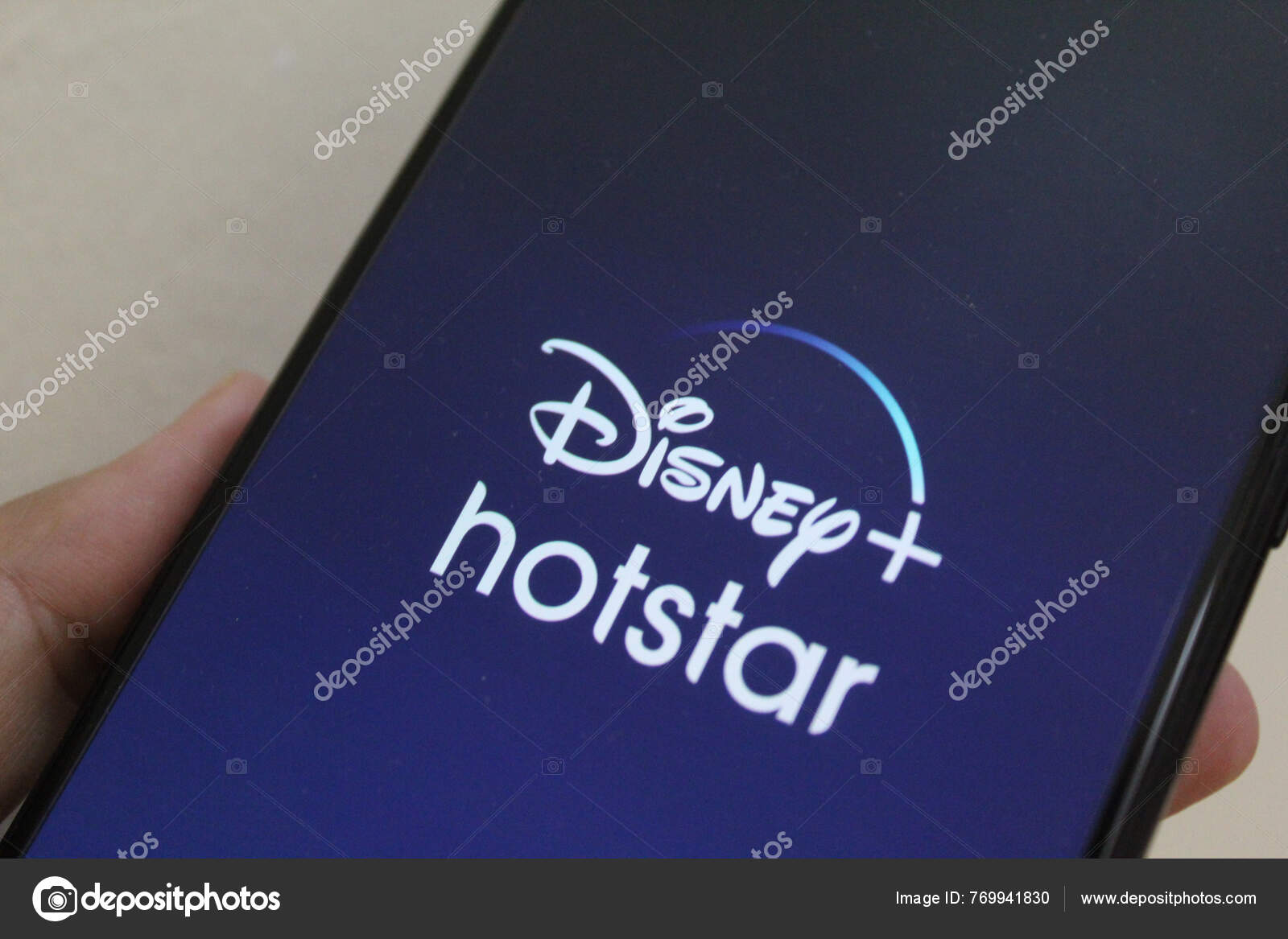 Disney Hotstar App Logo Display Smartphone Disney Global Provider ...