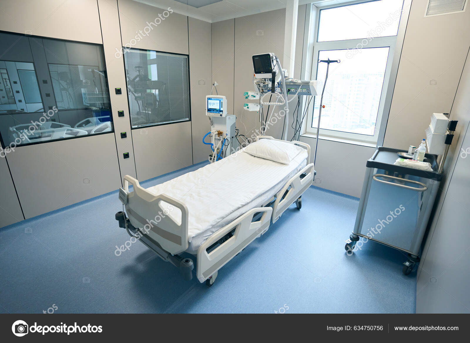 Photo Empty Ward Bed Devices Support Life Patient Hospital — Stock ...