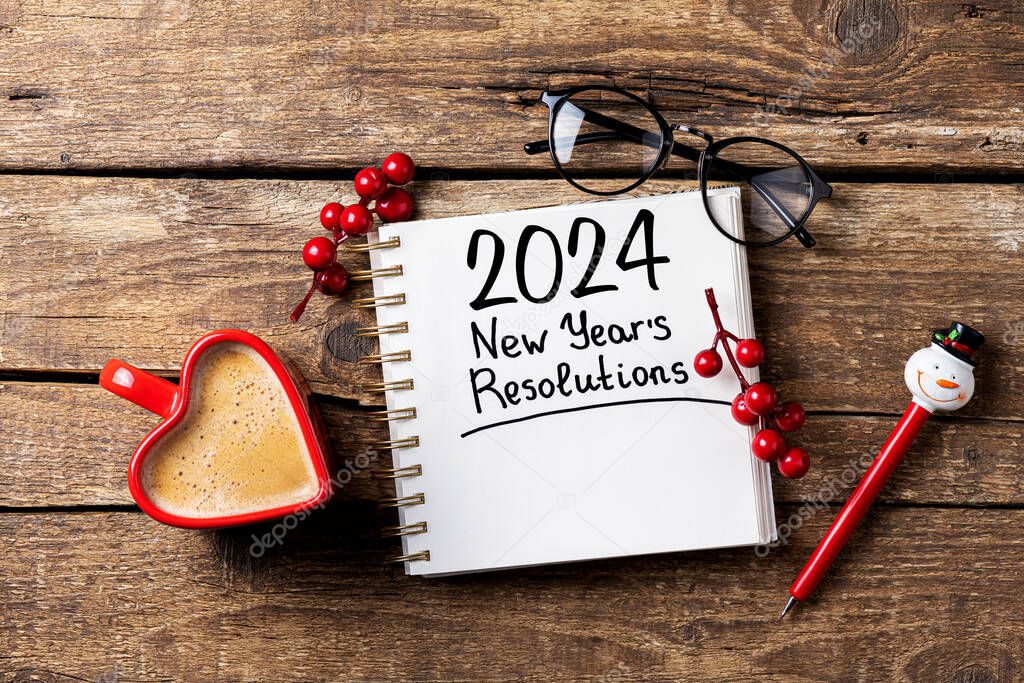 Resoluciones de año nuevo 2024 en el escritorio. 2024 lista de goles ...