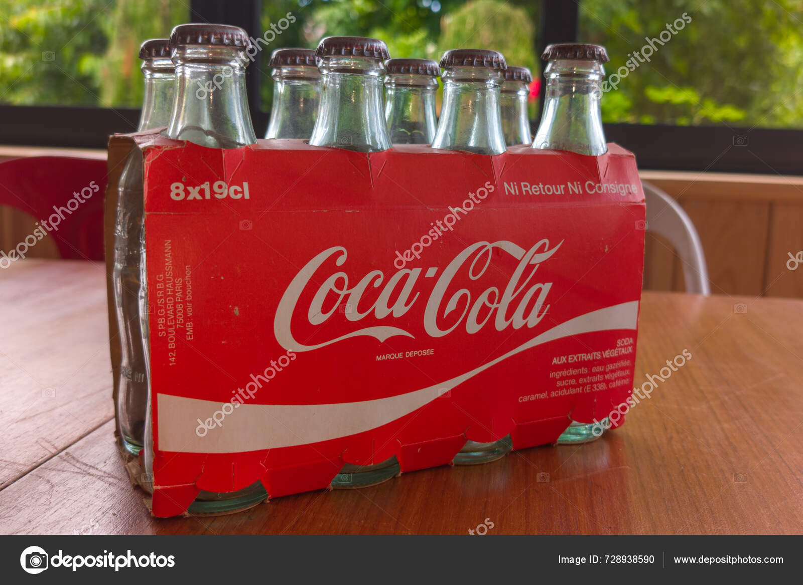 Burdeos Francia 2024 Coca Cola Antigua Botella Embalaje Paquete Vintage — Foto editorial de ...