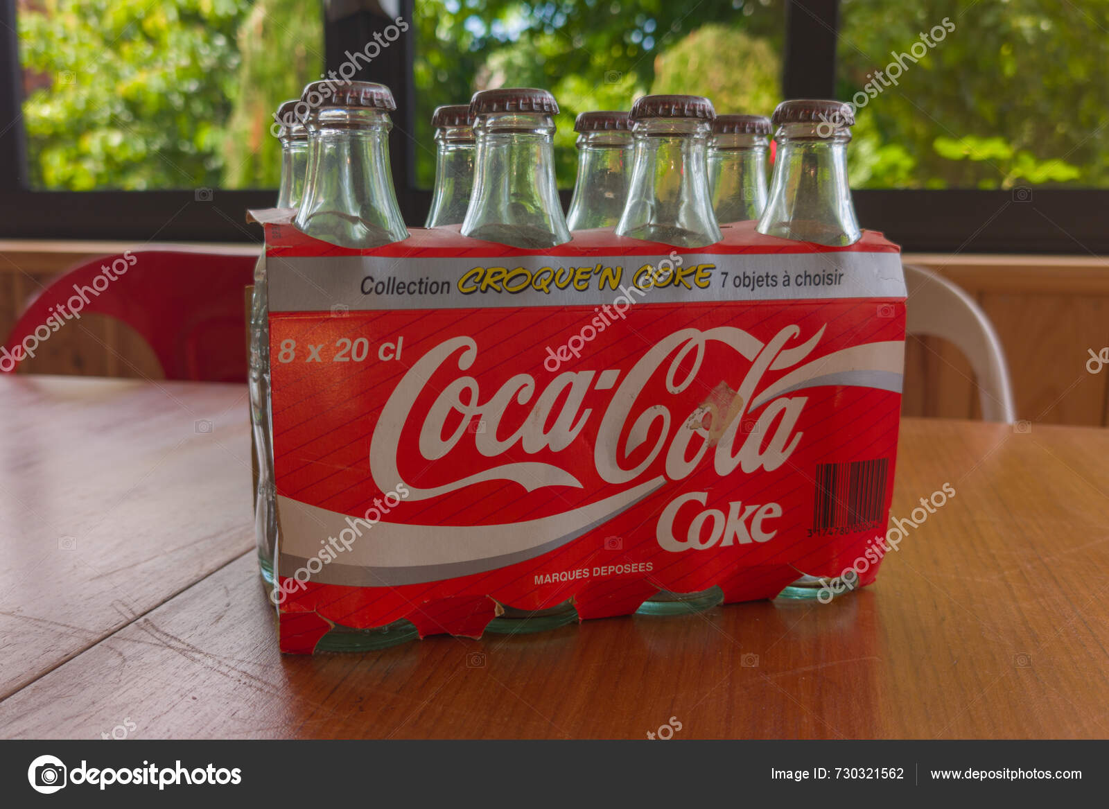 Burdeos Francia 2024 Coca Cola Envase Antiguo Paquete Vintage Ocho — Foto editorial de stock ...