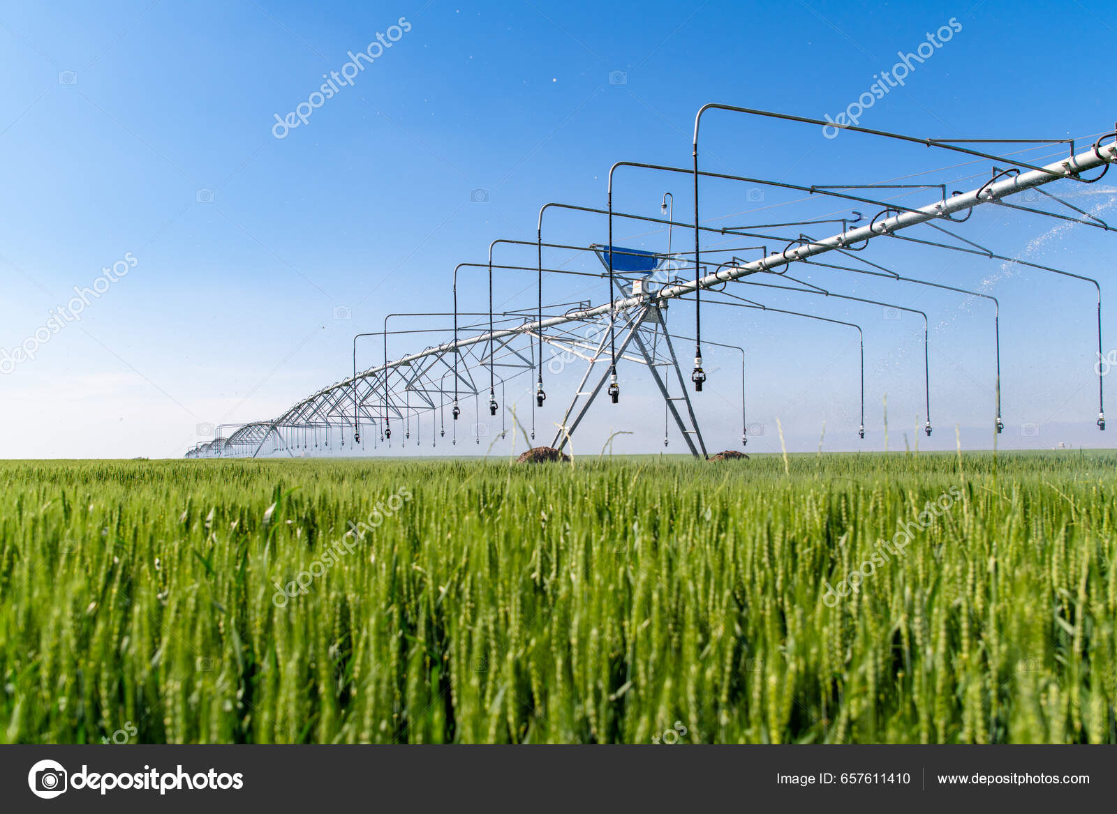 Center Pivot Crop Irrigation Irrigation System Farm Management Watering ...